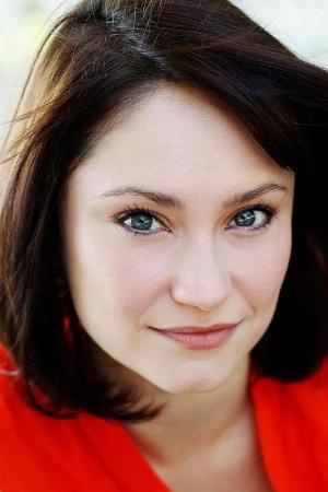 Emily Neves - FilmAffinity