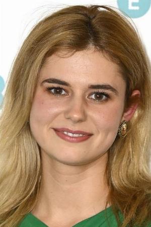 Alison Oliver - FilmAffinity