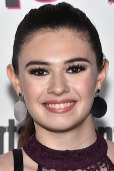 Nicole Maines - FilmAffinity