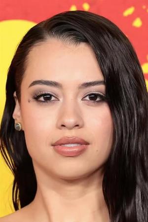 Amber Midthunder - FilmAffinity