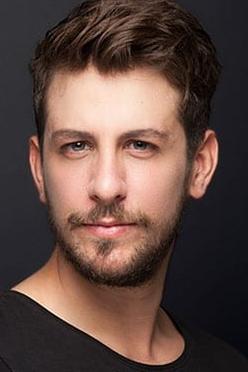 ¿De quién huimos, mamá? (Serie de TV) (2023) - FilmAffinity