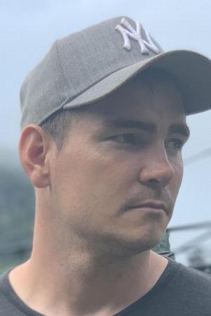 Daniel Weaver - FilmAffinity