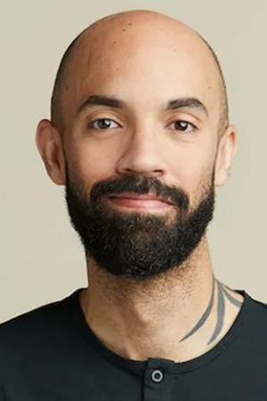 Adam Hines - FilmAffinity