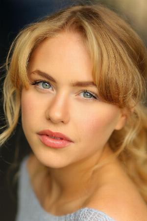Eve Austin - FilmAffinity