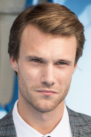 Hugh Skinner - Filmaffinity