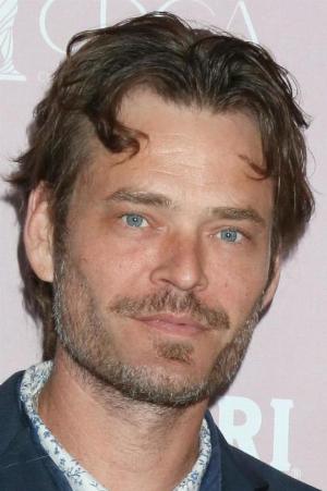 Christopher Backus - FilmAffinity