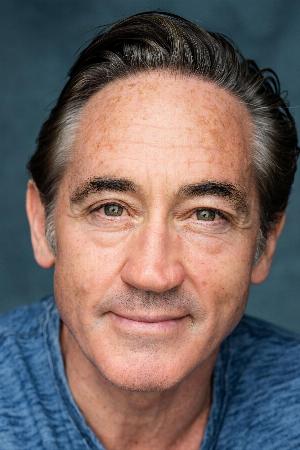 Robert Cavanah - FilmAffinity