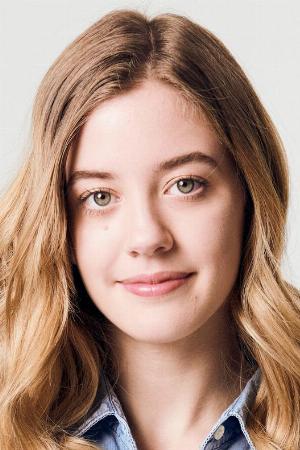 Mallory Bechtel - FilmAffinity