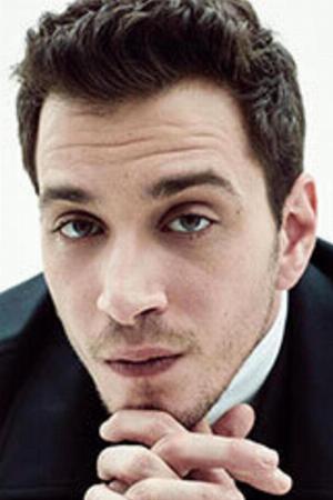 Selahattin Pasali - FilmAffinity