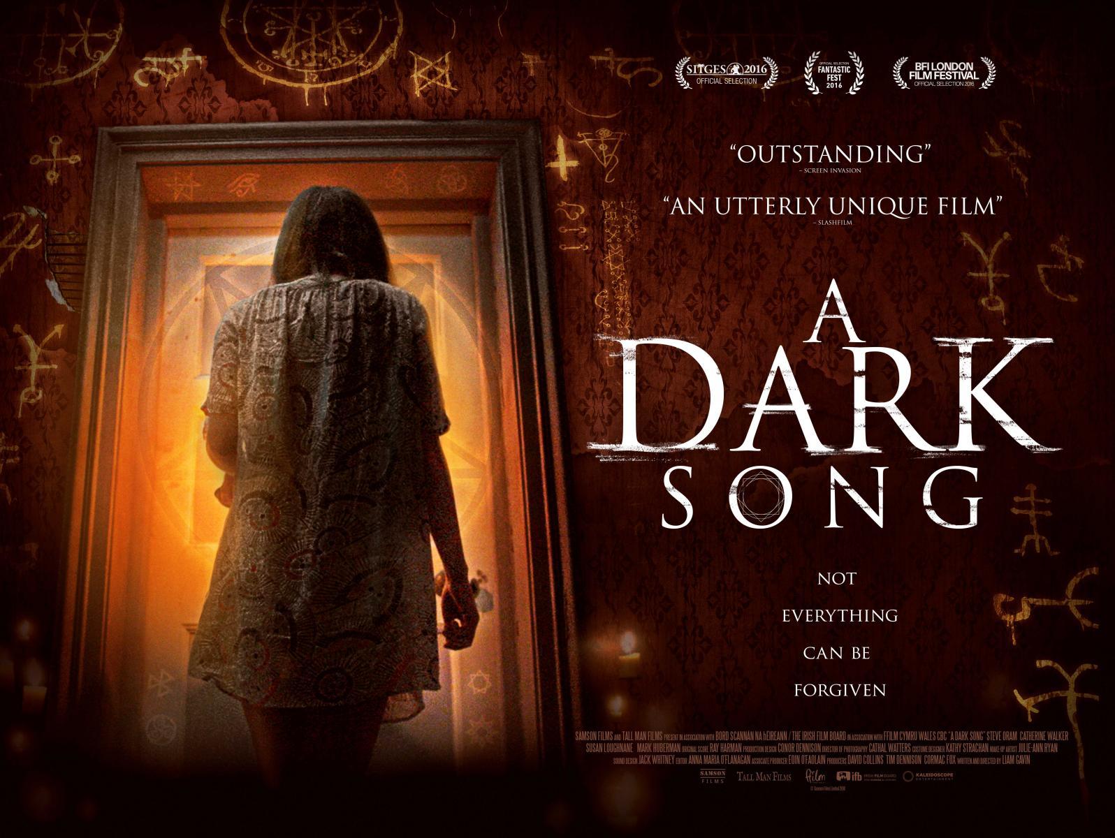Sección visual de A Dark Song - FilmAffinity