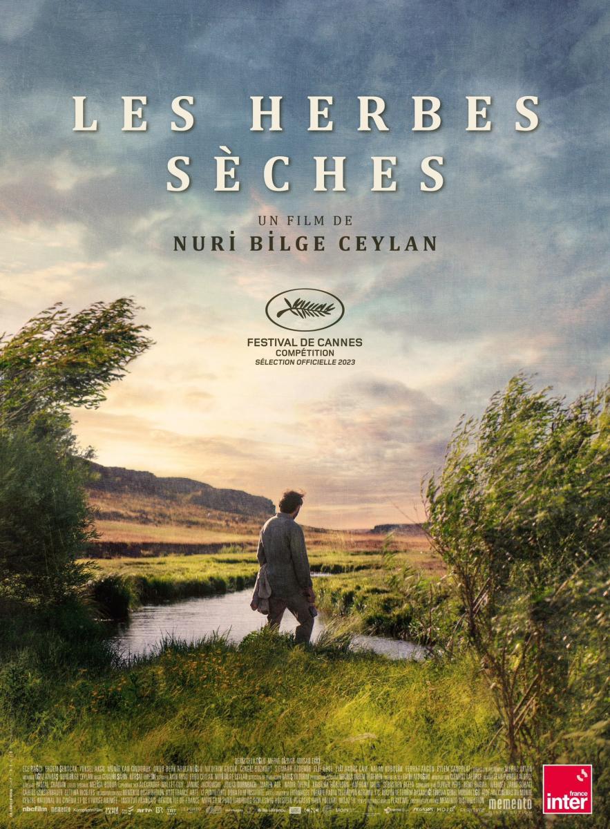 Sección visual de About Dry Grasses - FilmAffinity