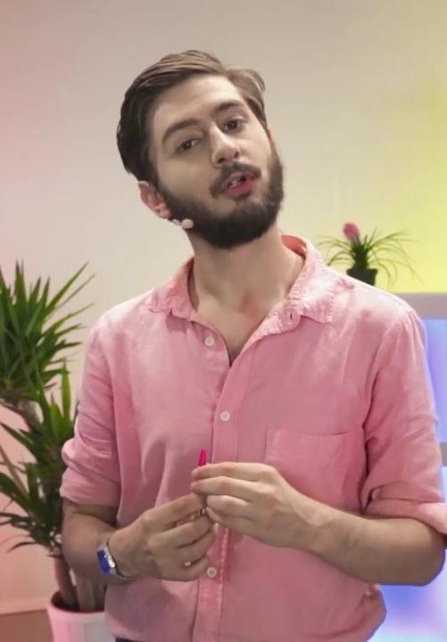 Image gallery for Alantutorial (TV Series) - FilmAffinity