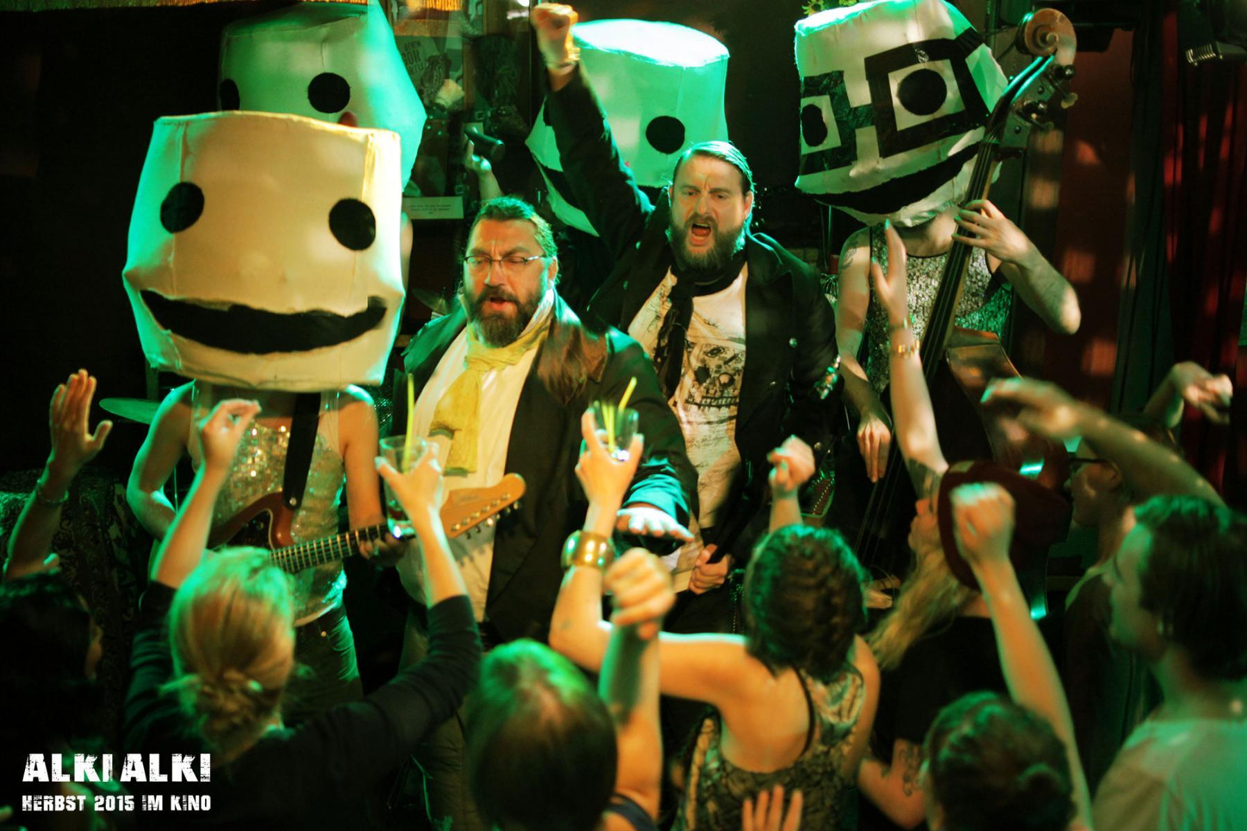 Image gallery for Alki Alki - FilmAffinity