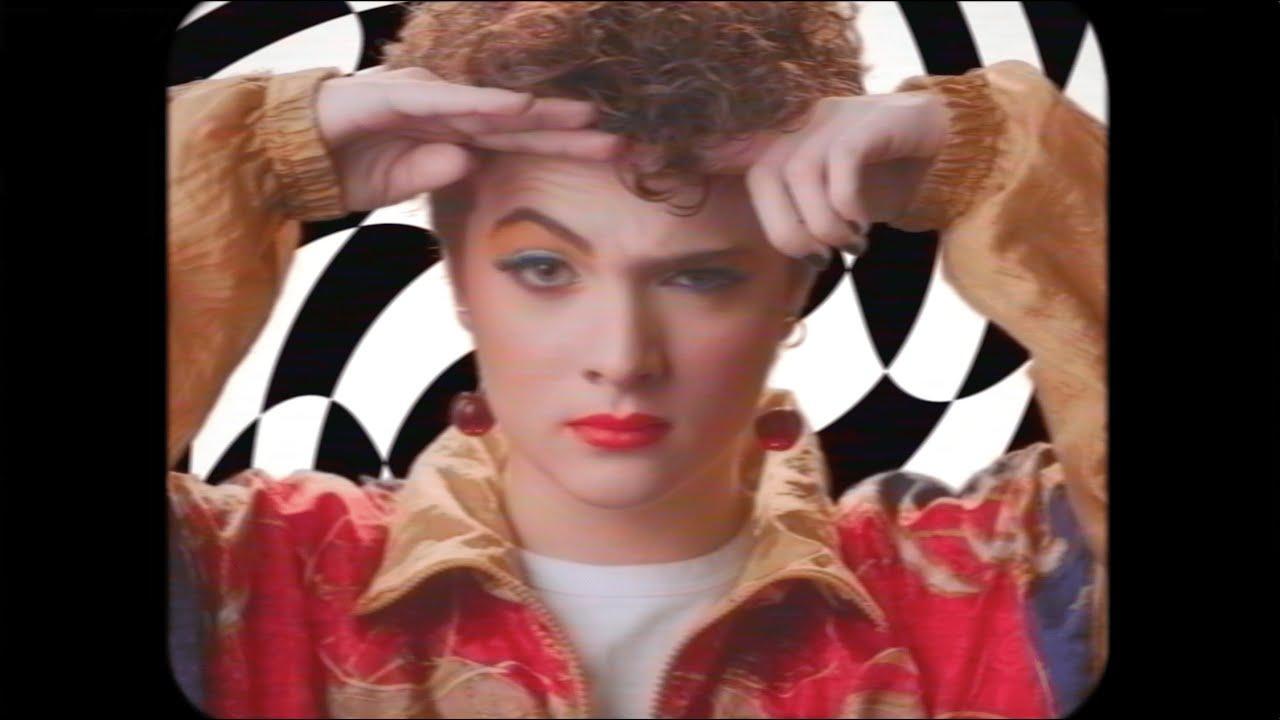 Image gallery for Anne Lukin: En el chino de la esquina (Music Video ...