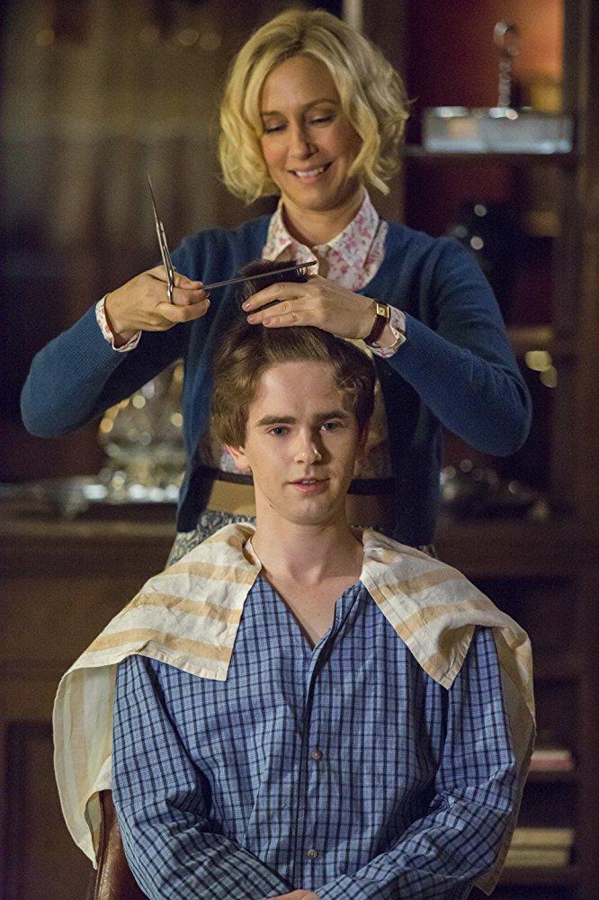 Sección visual de Bates Motel (Serie de TV) - FilmAffinity