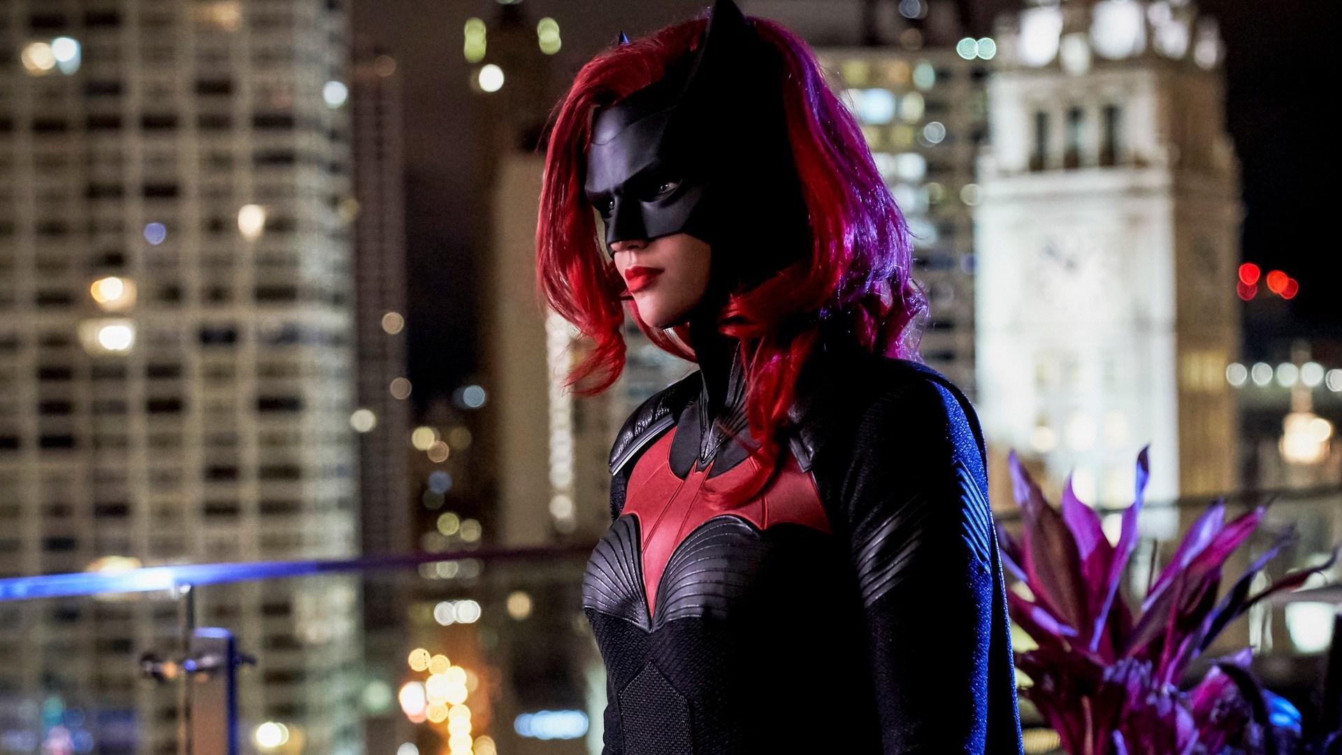 Sección visual de Batwoman (Serie de TV) - FilmAffinity