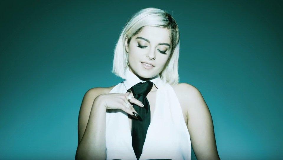 Sección visual de Bebe Rexha: Not 20 Anymore (Vídeo musical) - FilmAffinity