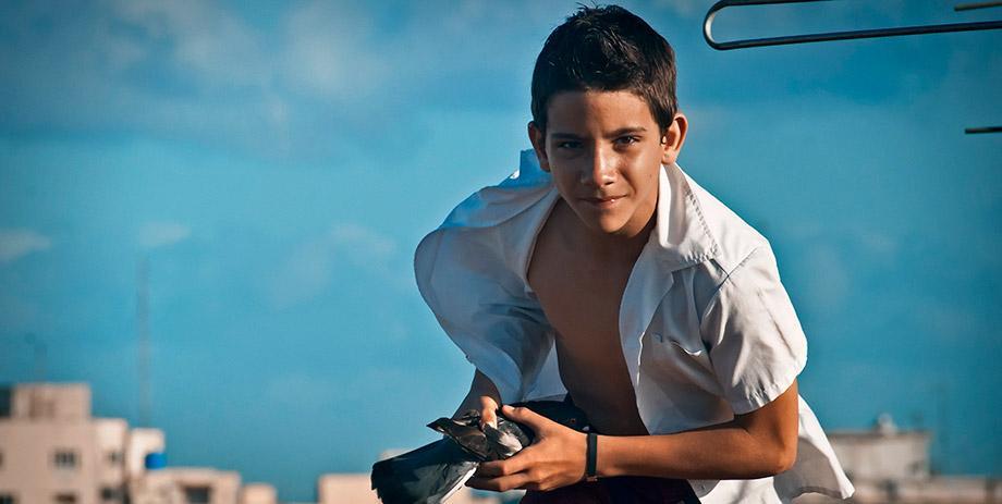 Image gallery for Behavior - FilmAffinity