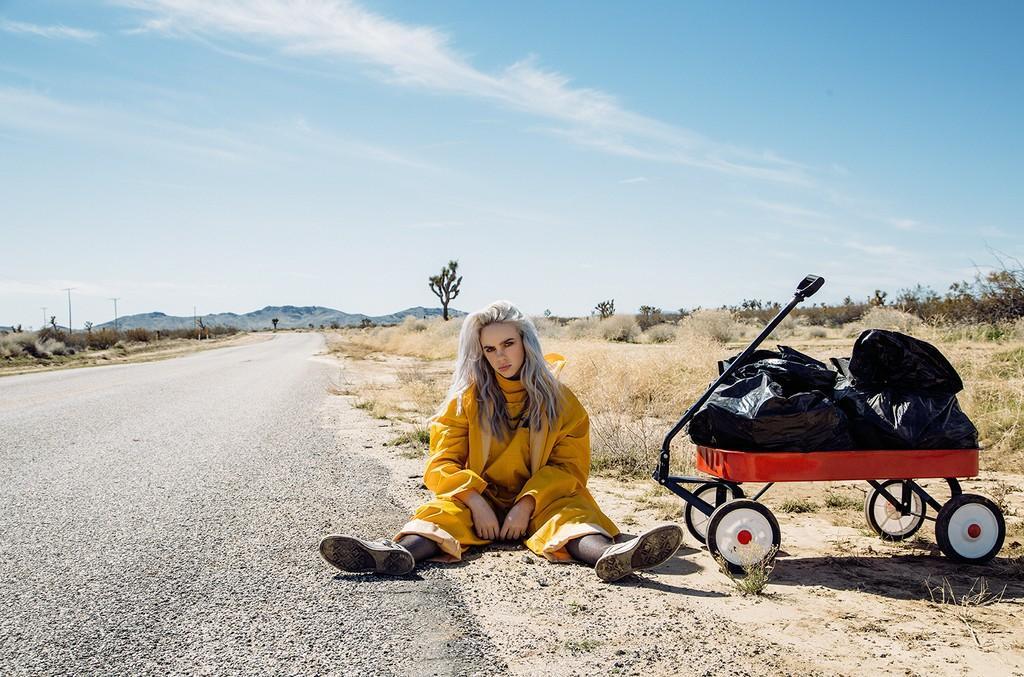 Image gallery for Billie Eilish: Bellyache (Music Video) - FilmAffinity