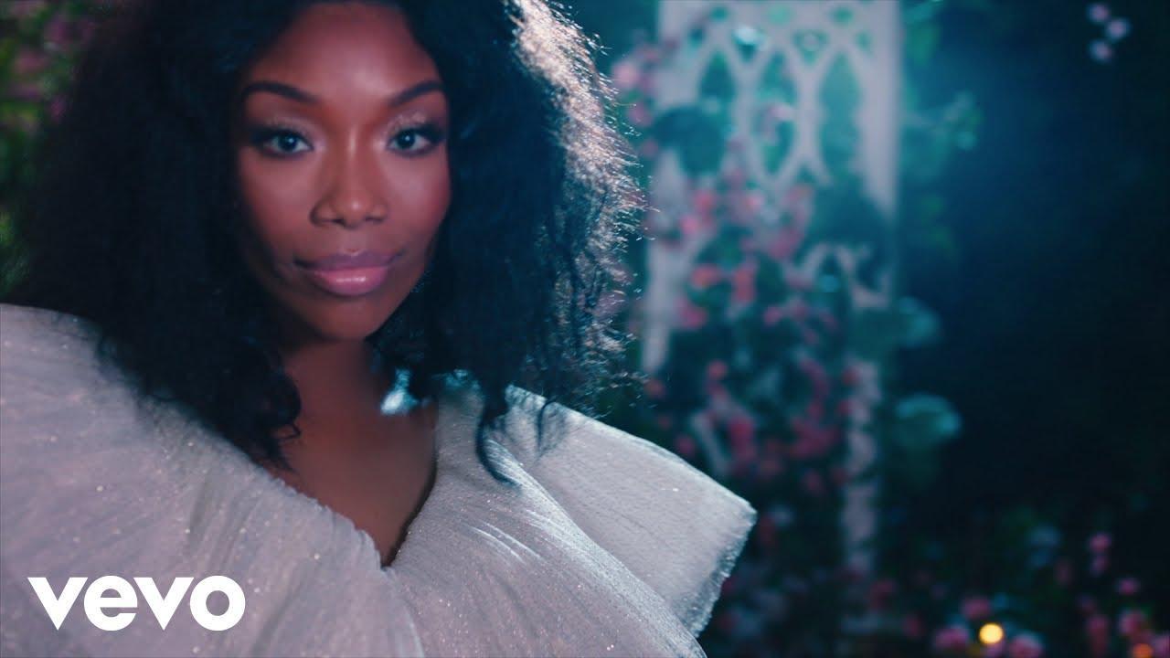 Image gallery for Brandy: Starting Now (Music Video) - FilmAffinity
