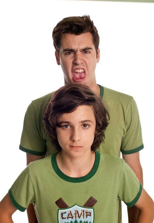 Sección visual de Campamento zombie (TV) - FilmAffinity