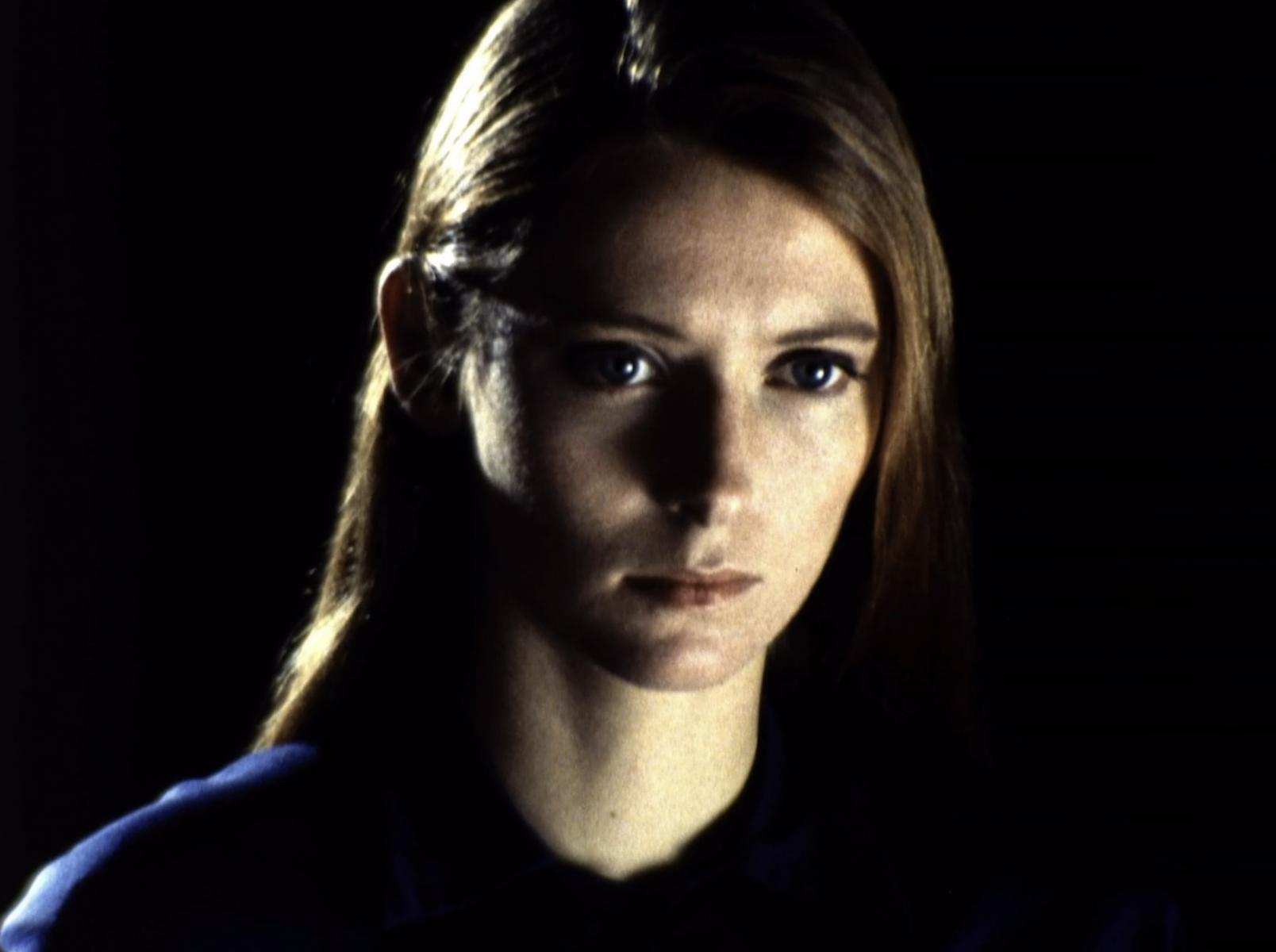 Sección visual de Caprice (C) - FilmAffinity