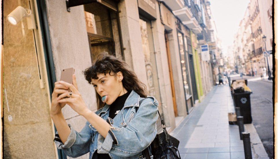 Sección visual de Cardo (Serie de TV) - FilmAffinity