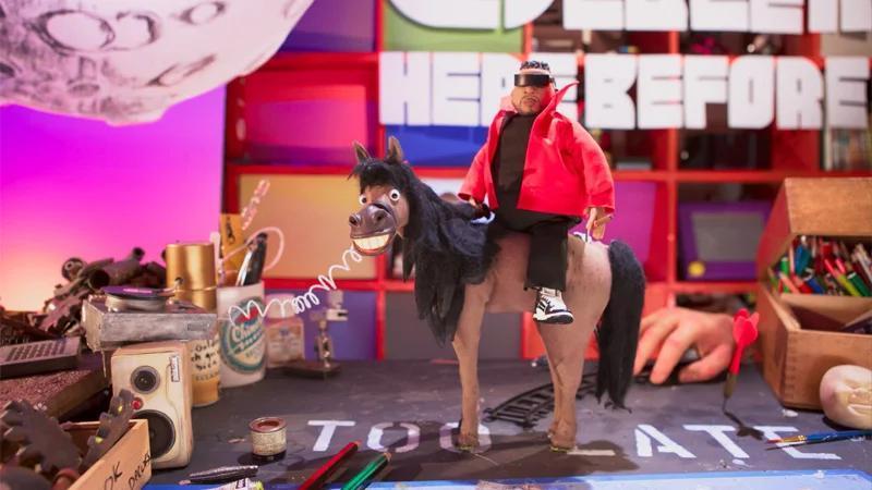 Sección visual de Chinese Man: Too Late (Vídeo musical) - FilmAffinity