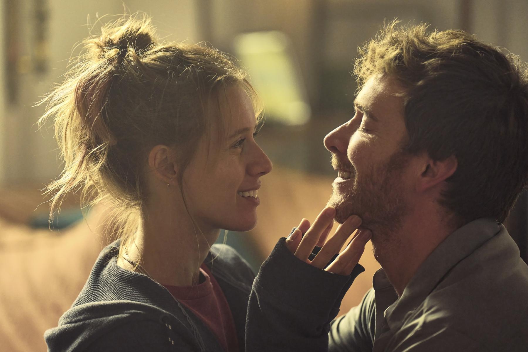 Sección visual de Citas Barcelona (Miniserie de TV) - FilmAffinity