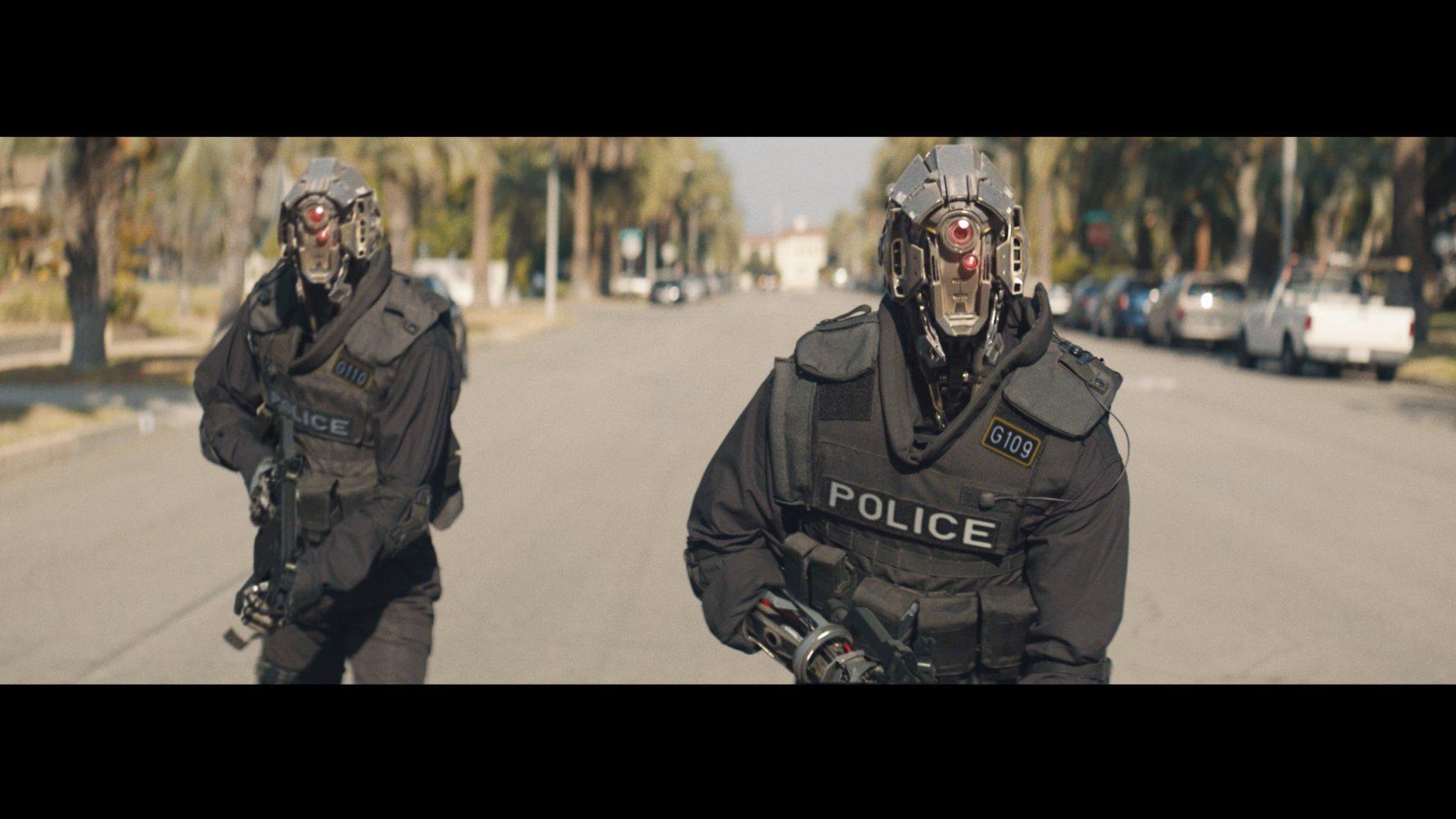 Image gallery for Code 8 (S) - FilmAffinity