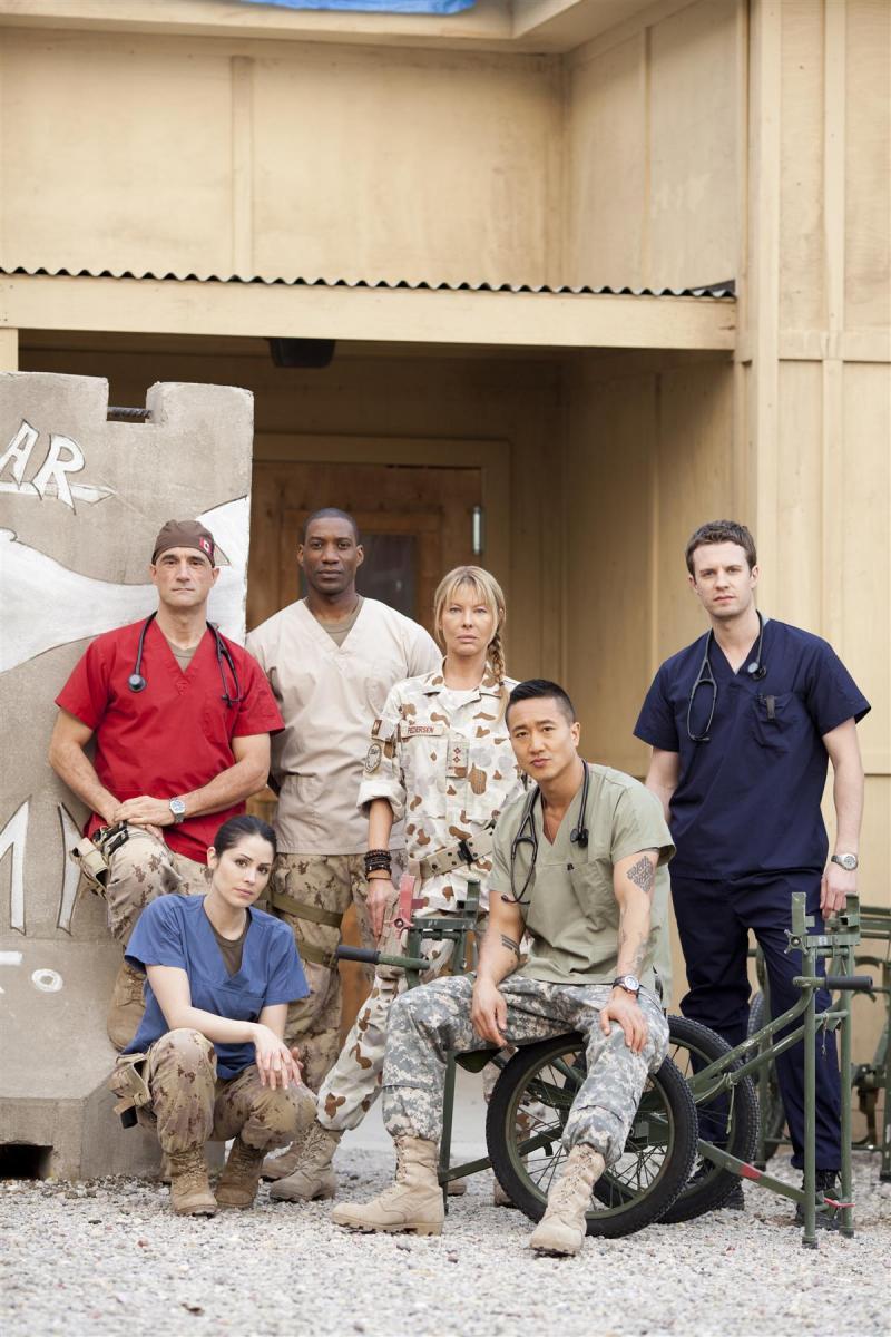 Image gallery for Combat Hospital (TV Miniseries) - FilmAffinity