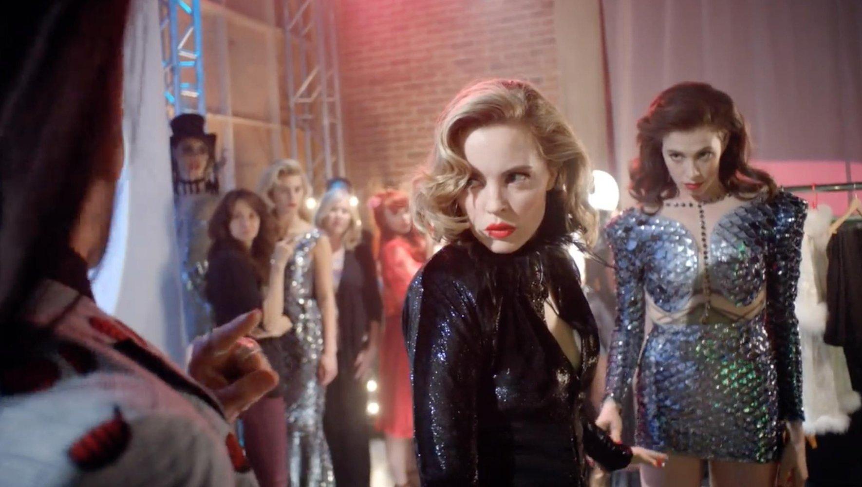 Image gallery for Control Yourself (S) - FilmAffinity