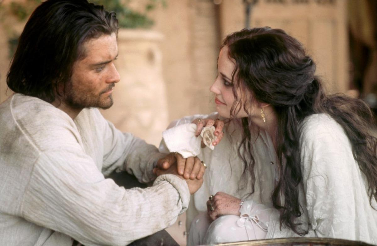 Sección visual de Cruzada - FilmAffinity