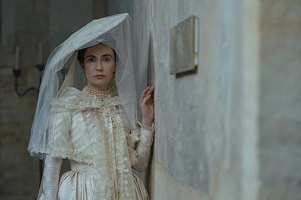 Image gallery for Dangerous Liaisons (TV Series) - FilmAffinity