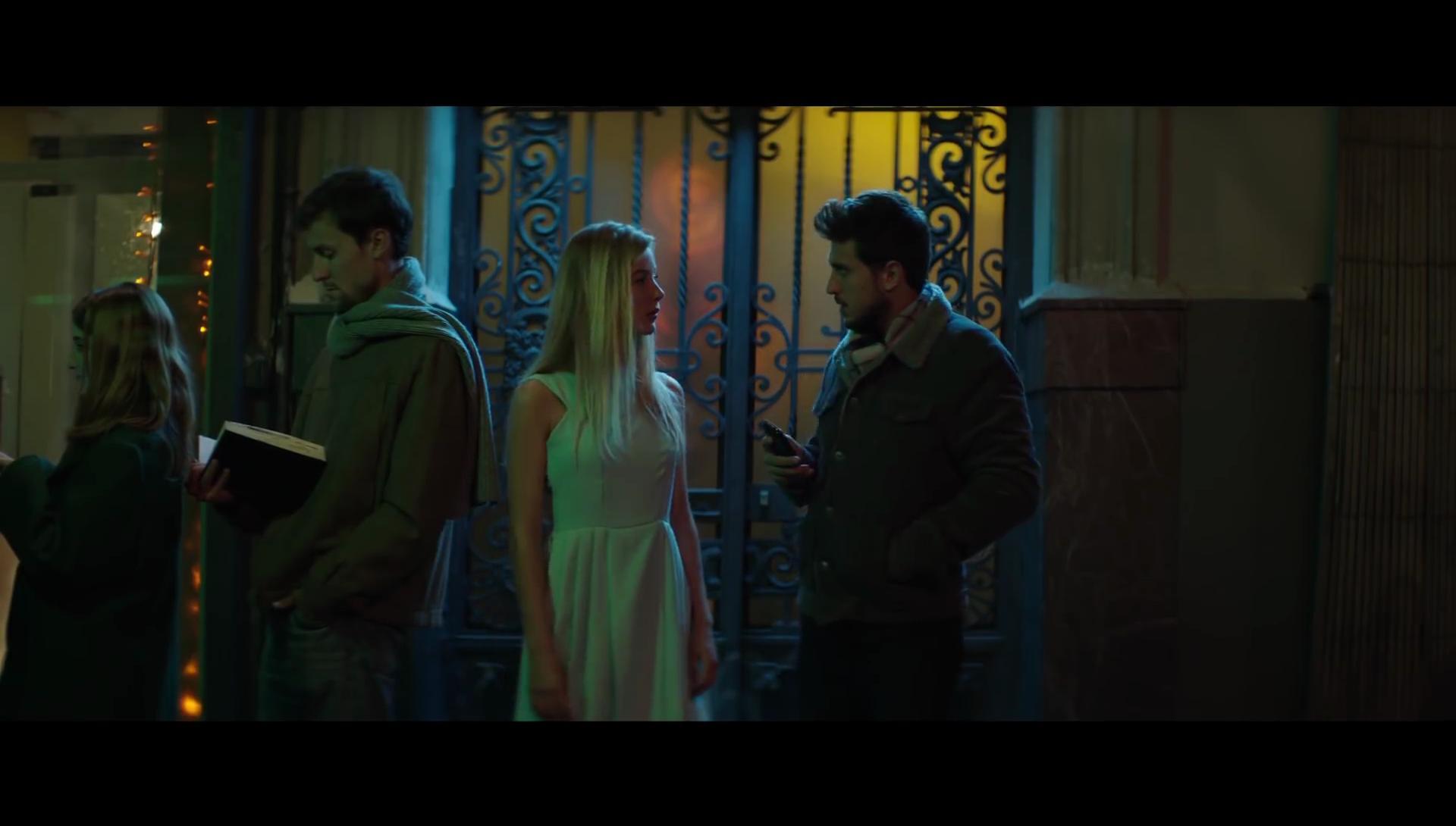 Sección visual de Danielle (C) - FilmAffinity