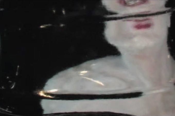 Image gallery for Danny Elfman: Sorry (Music Video) - FilmAffinity