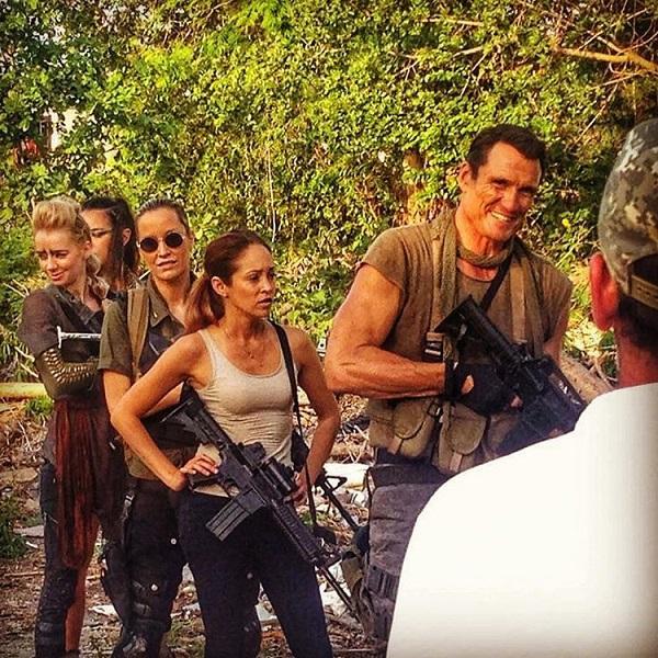 Image gallery for Dead Trigger - FilmAffinity