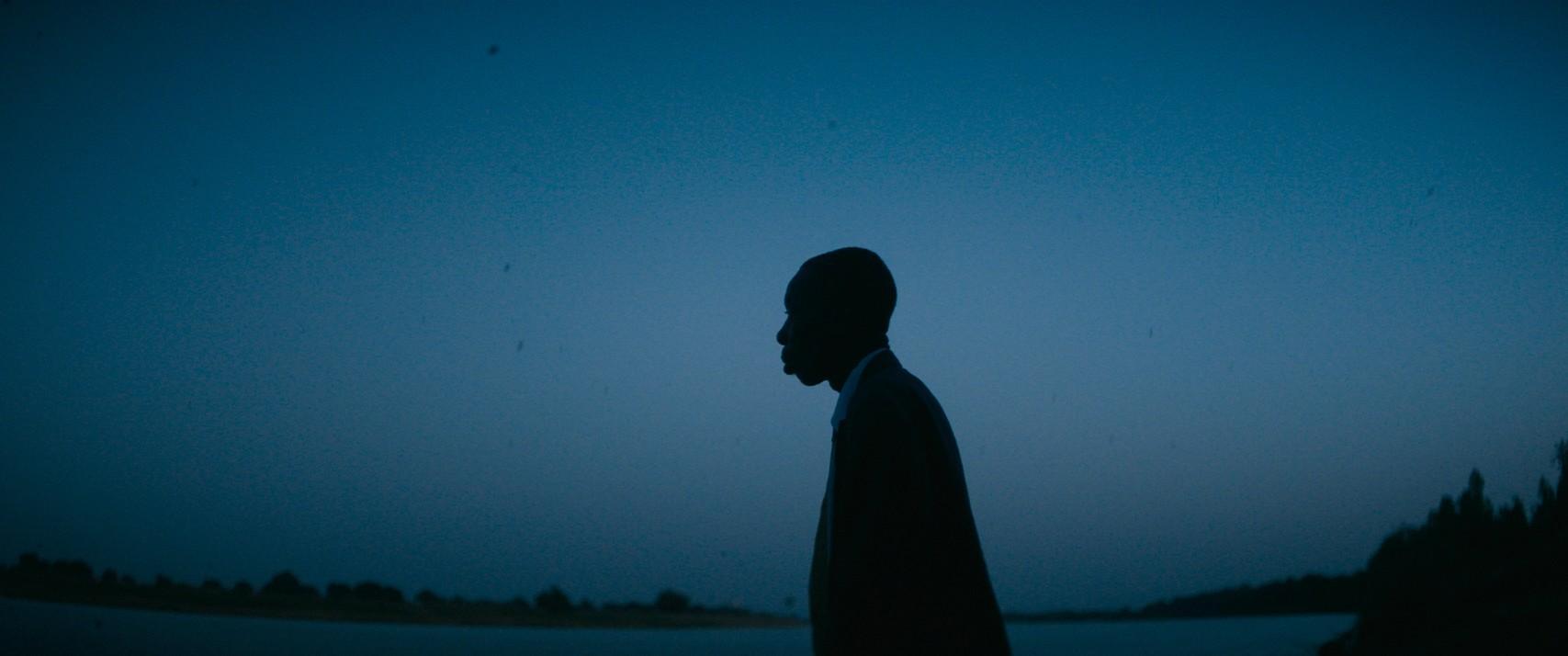 Sección visual de Demba - FilmAffinity