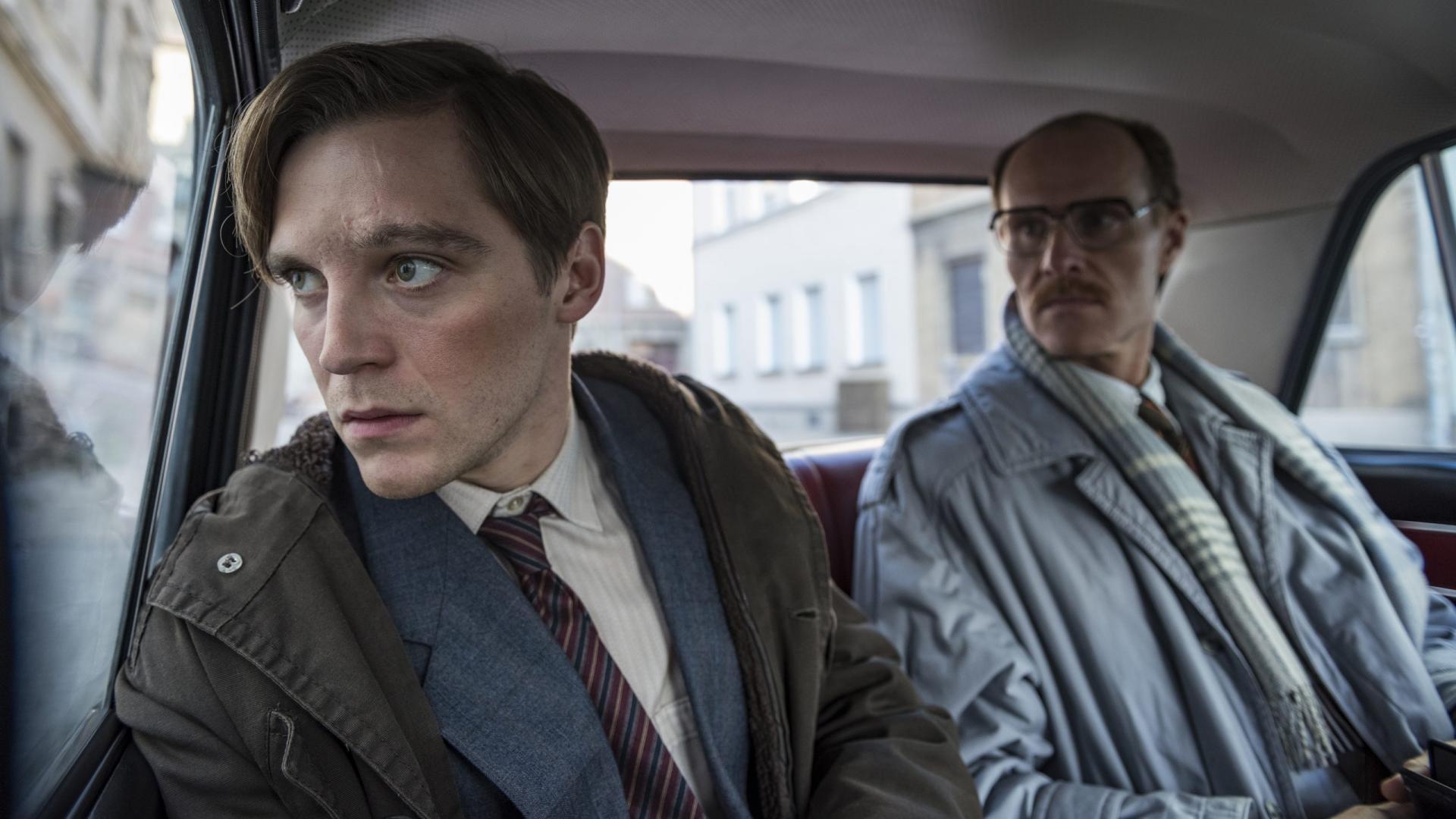 Image gallery for Deutschland 89 (TV Series) - FilmAffinity