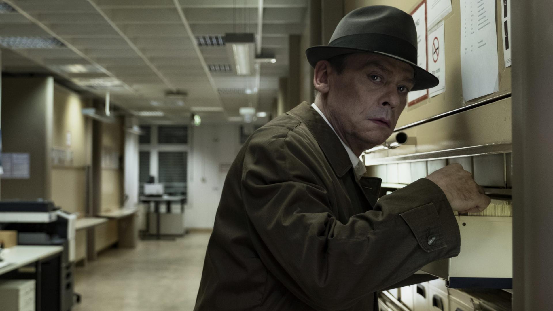 Image gallery for Deutschland 89 (TV Series) - FilmAffinity