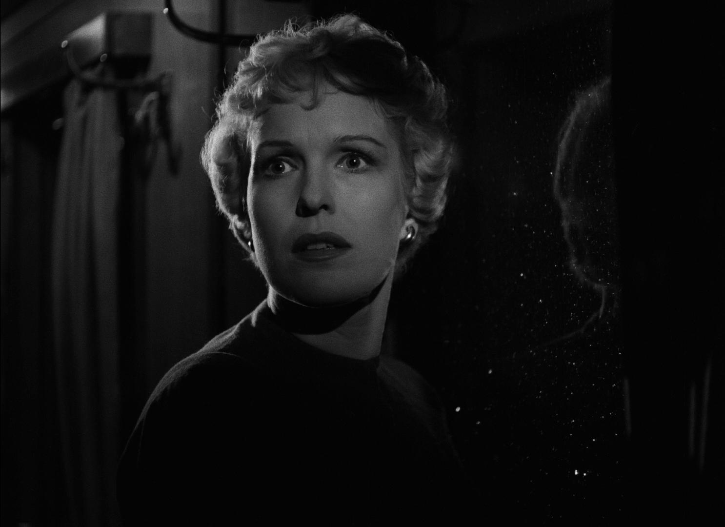 Image gallery for Dreams - FilmAffinity