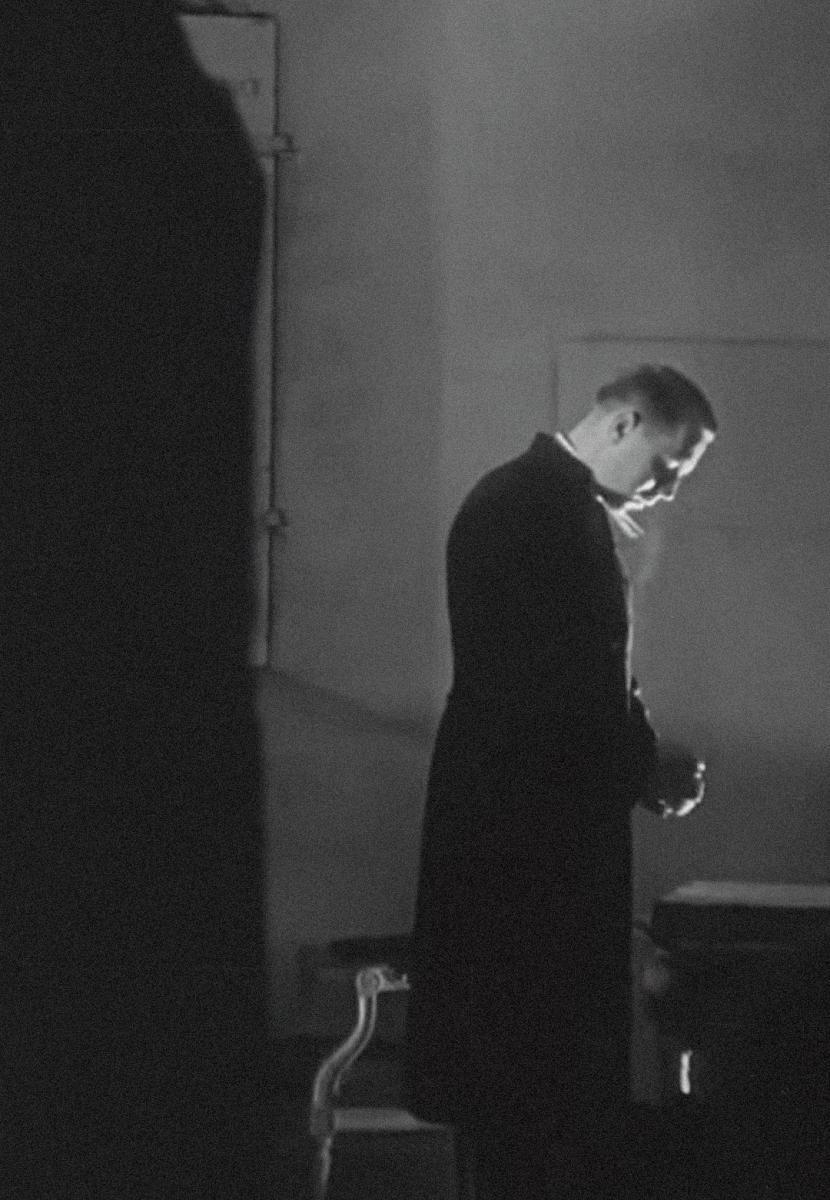 Image gallery for Early One Morning (S) - FilmAffinity