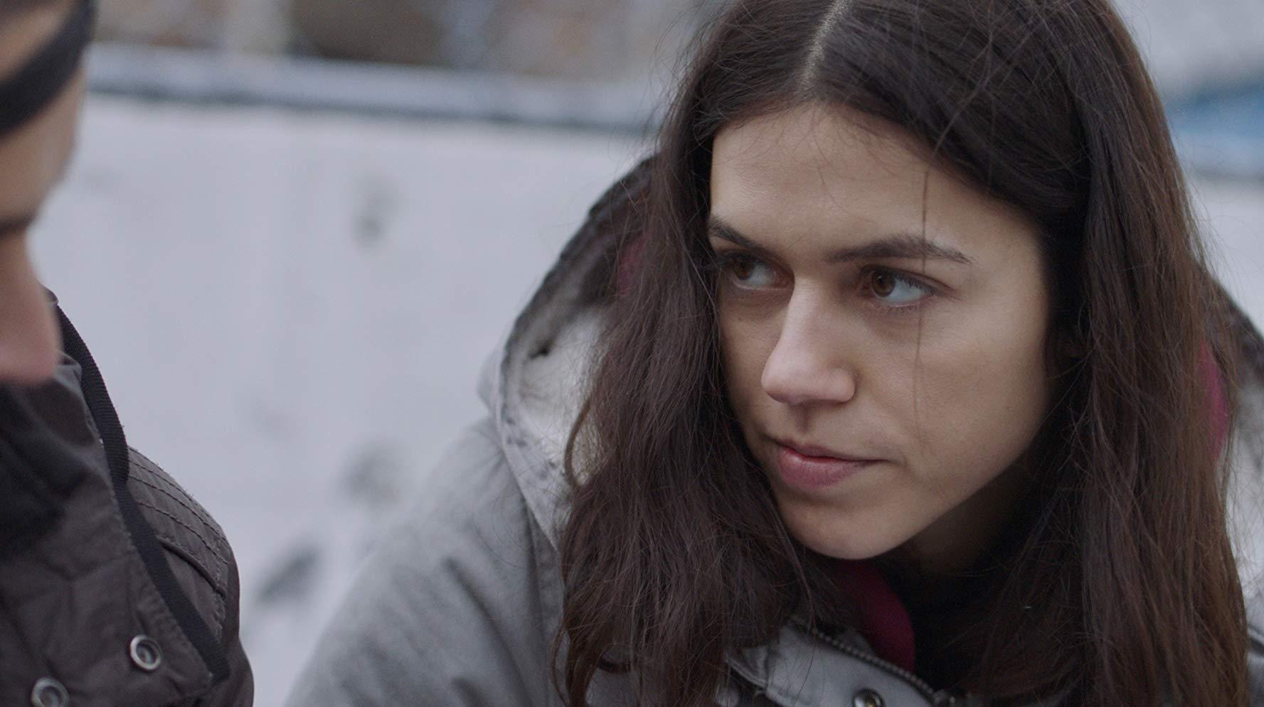 Image gallery for Easy Land - FilmAffinity