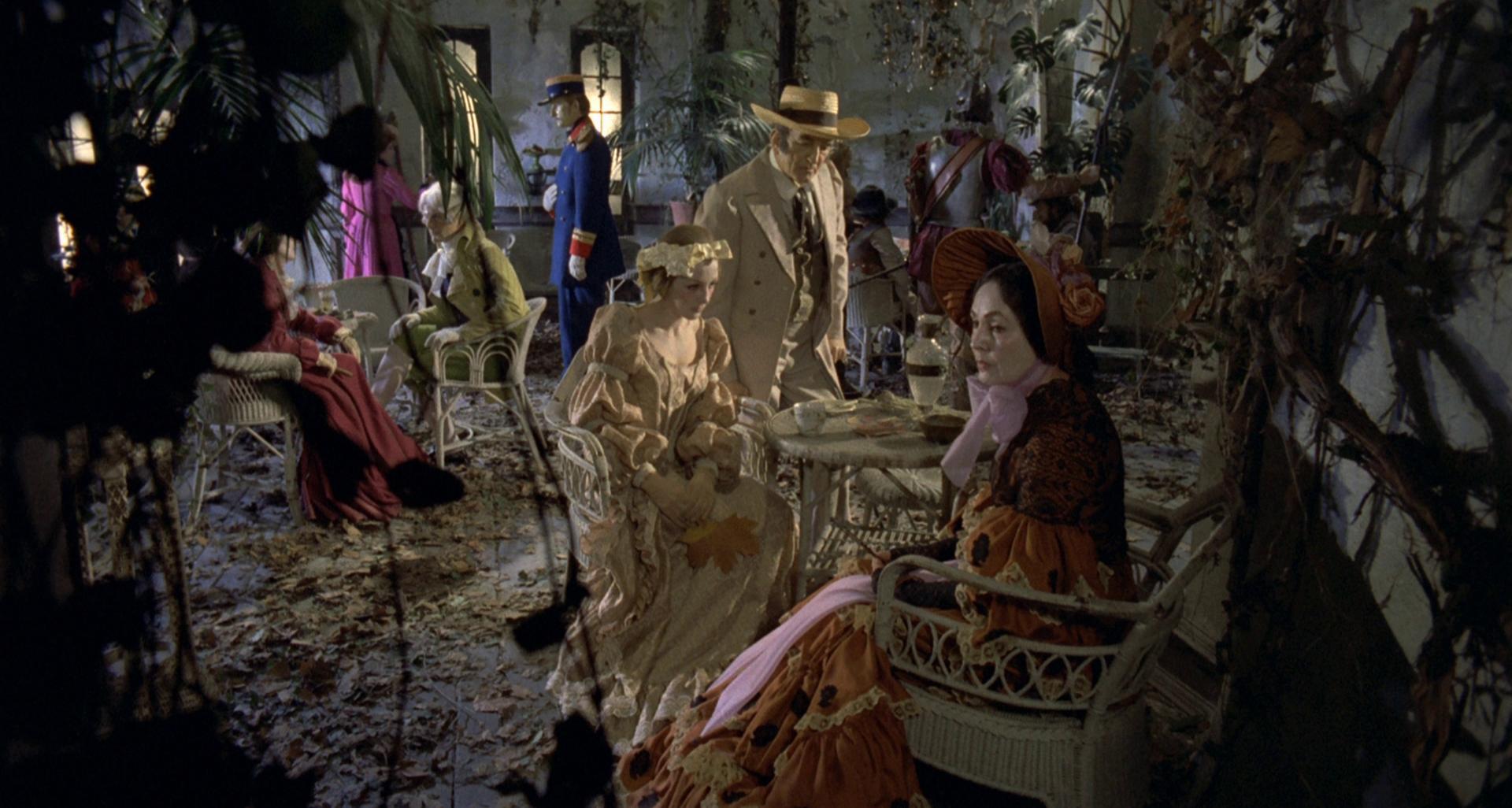 Sección visual de El Sanatorio de la Clepsidra - FilmAffinity