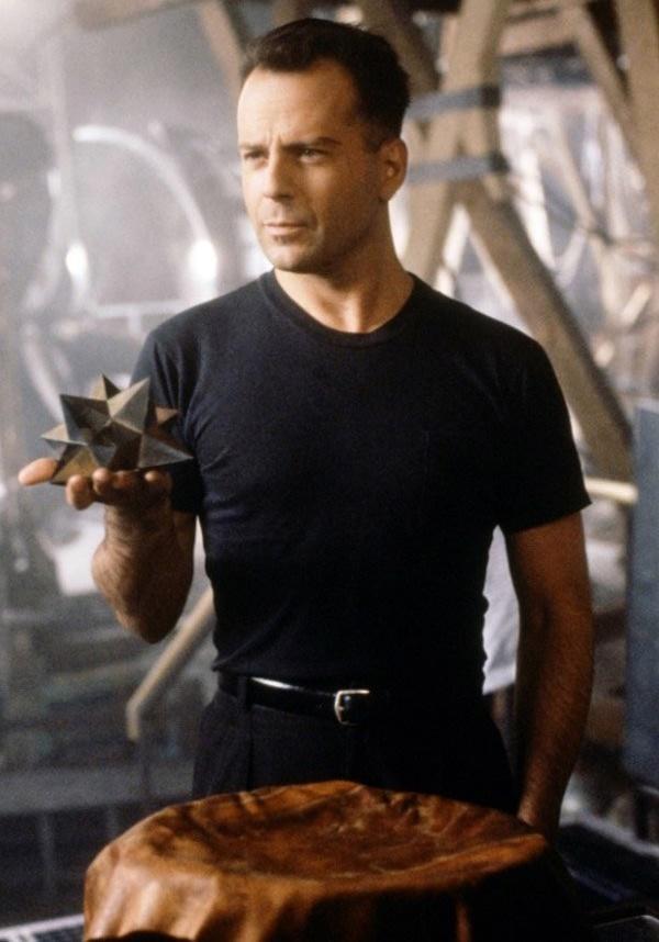 Sección visual de El gran halcón - FilmAffinity