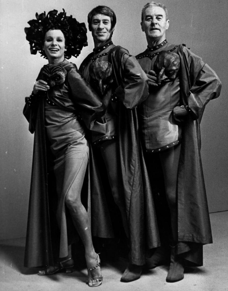 Sección visual de El rito (TV) - FilmAffinity