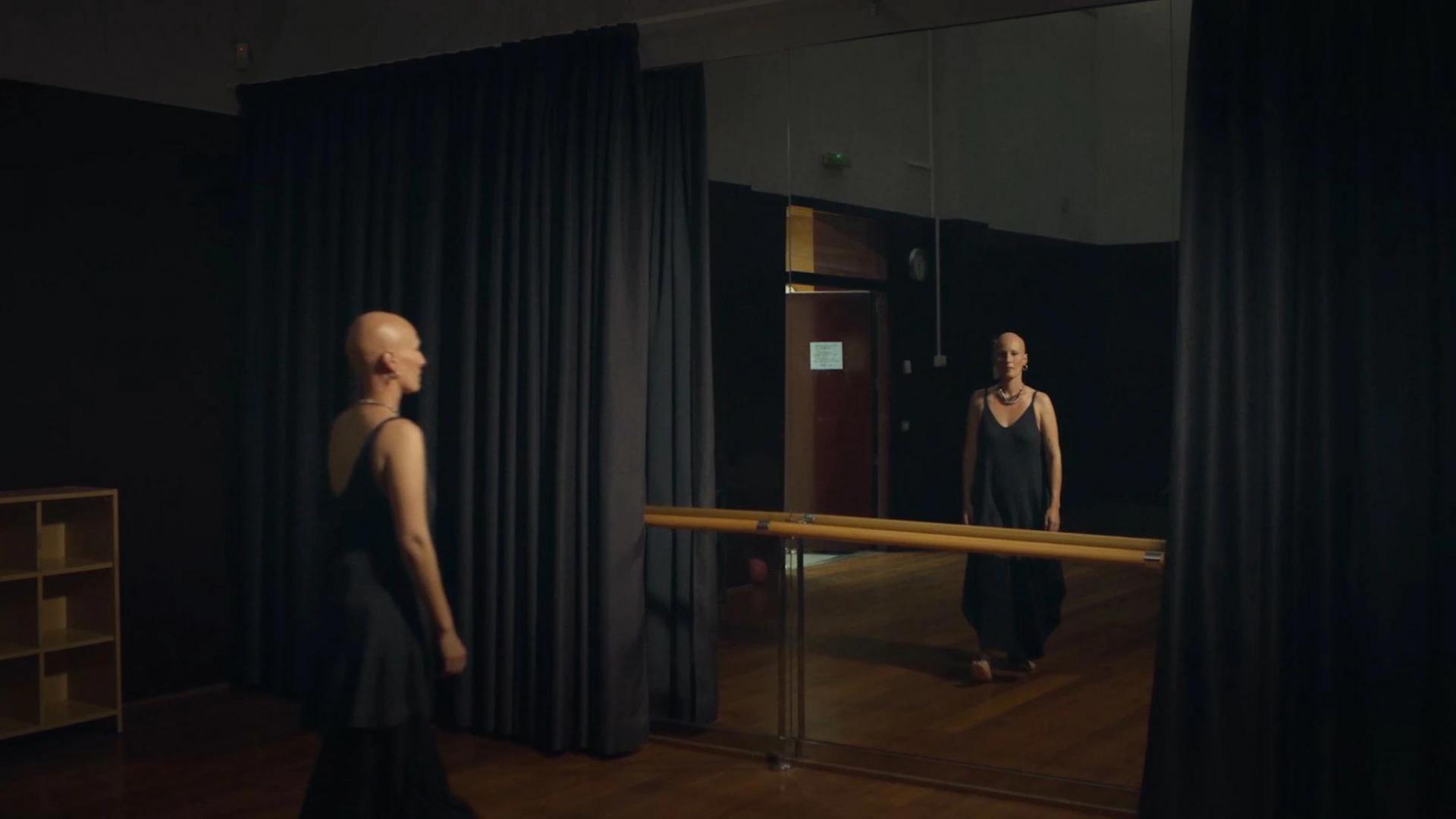 Sección visual de El techo amarillo - FilmAffinity