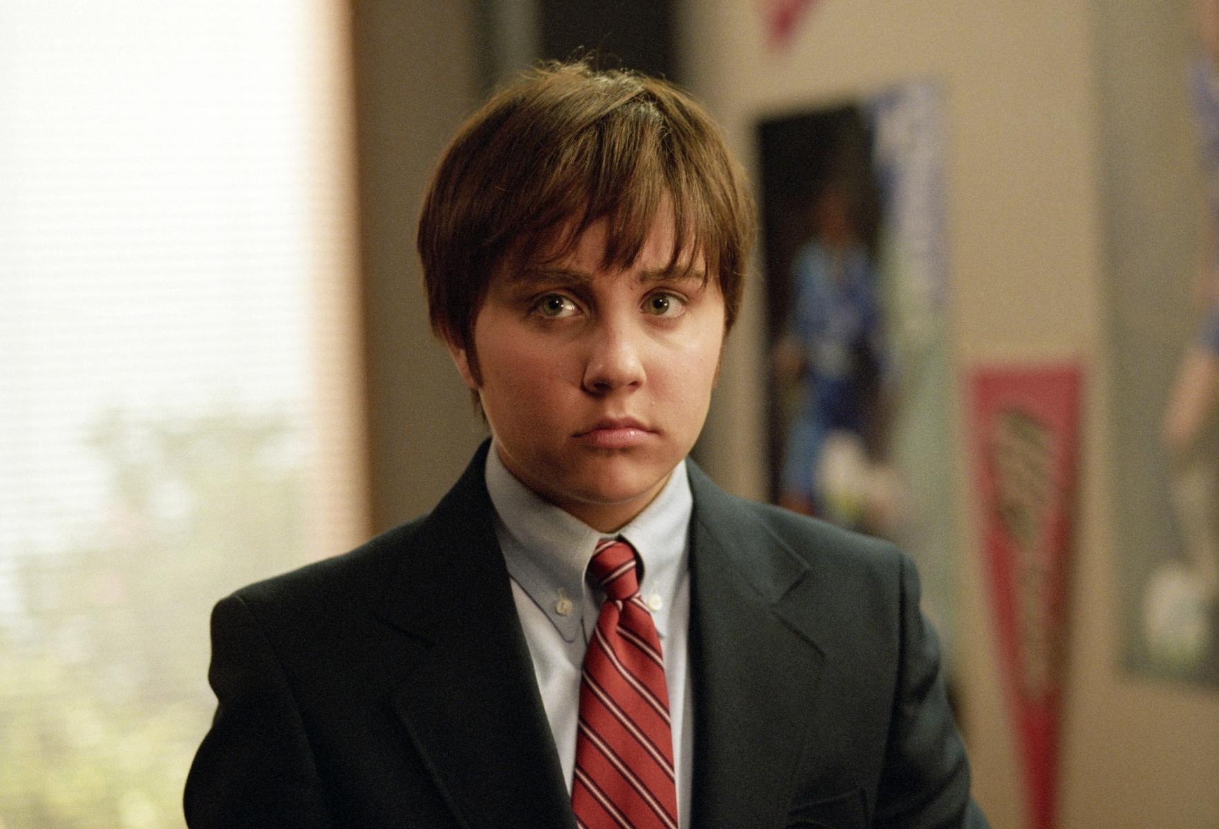 Sección visual de Ella es el chico - FilmAffinity