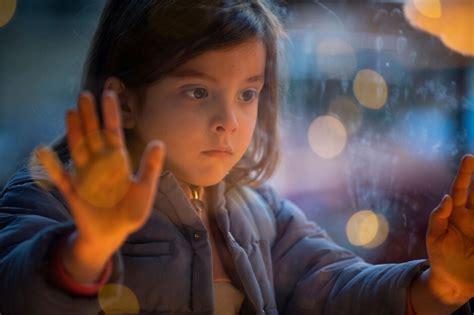 Sección visual de Elsa (C) - FilmAffinity