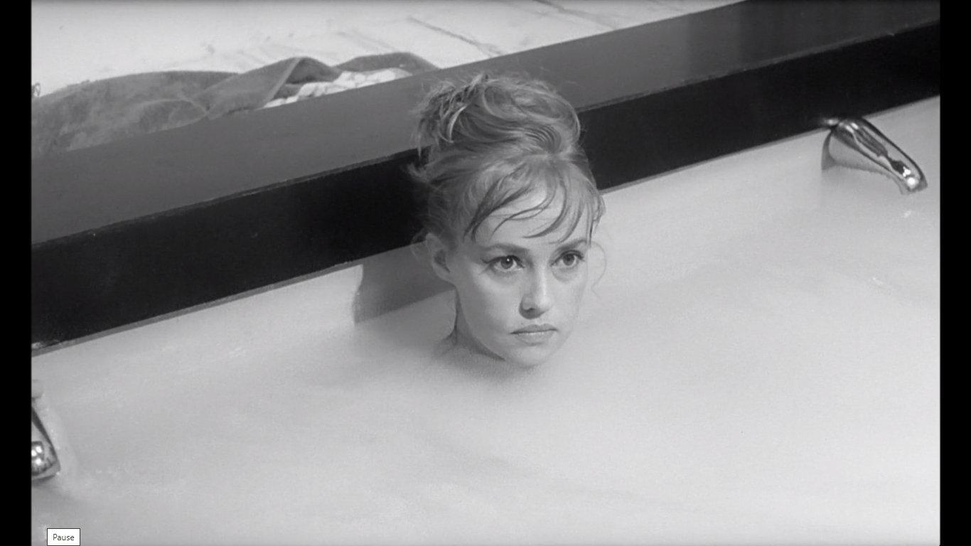 Image gallery for Eva (Eve) - FilmAffinity